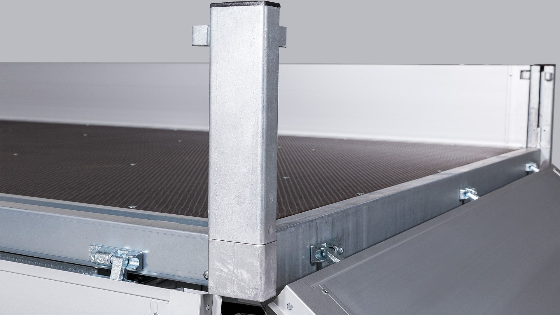 3500P402T205 Platform